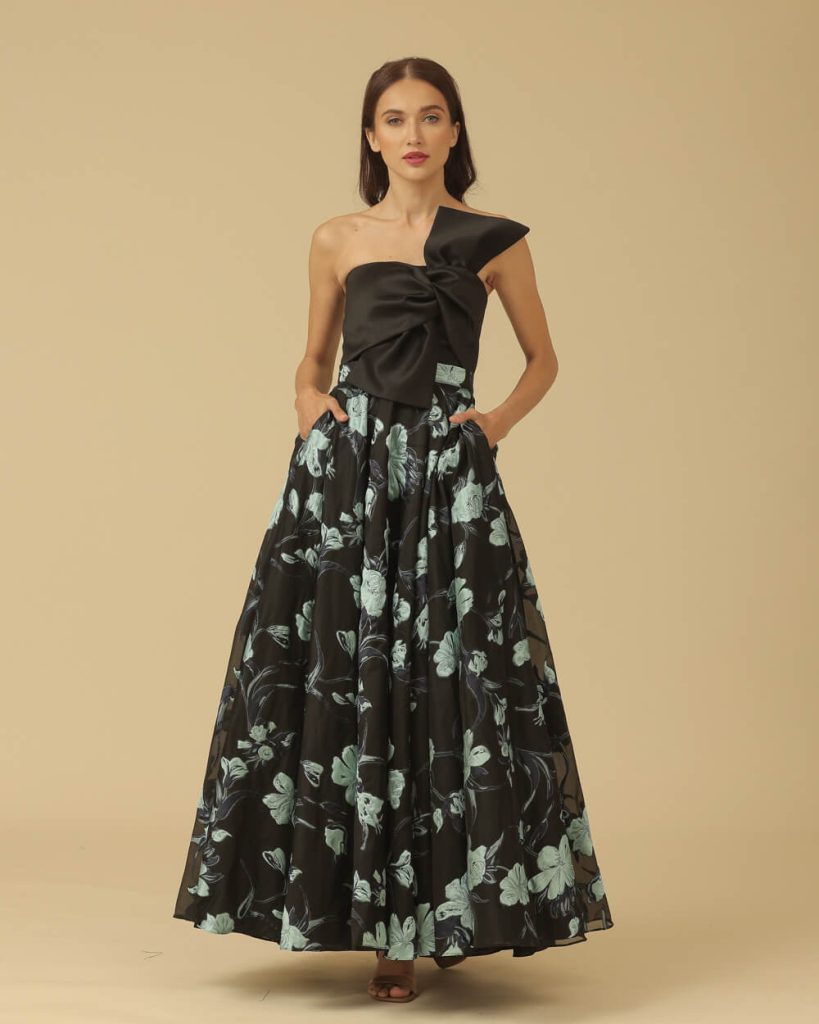 Cosmos - Atelier Debbie Co